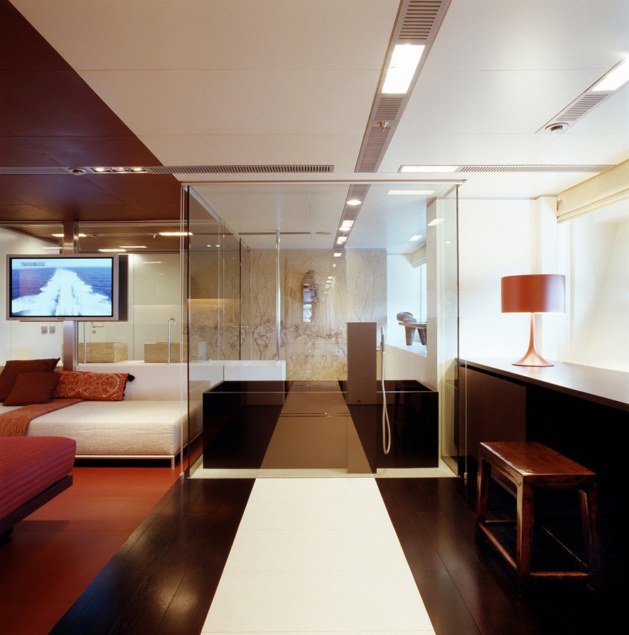 Yacht FALCON, Benetti | CHARTERWORLD Luxury Superyacht Charters